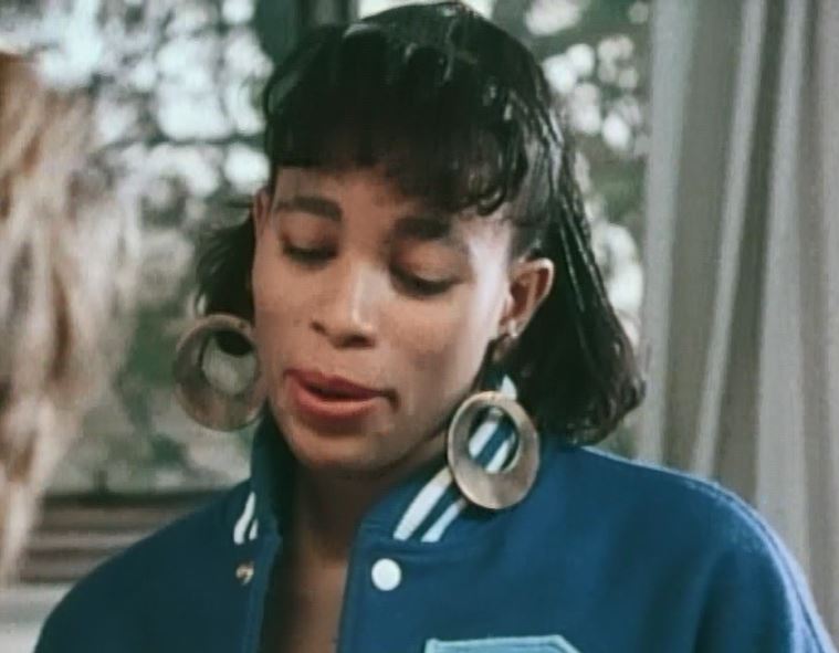 DHS2E13 | broomheadz