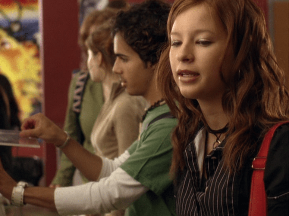 Ellie Nash | broomheadz