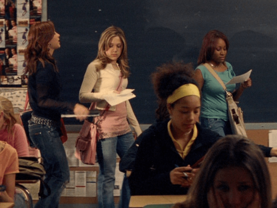 Ellie Nash | broomheadz