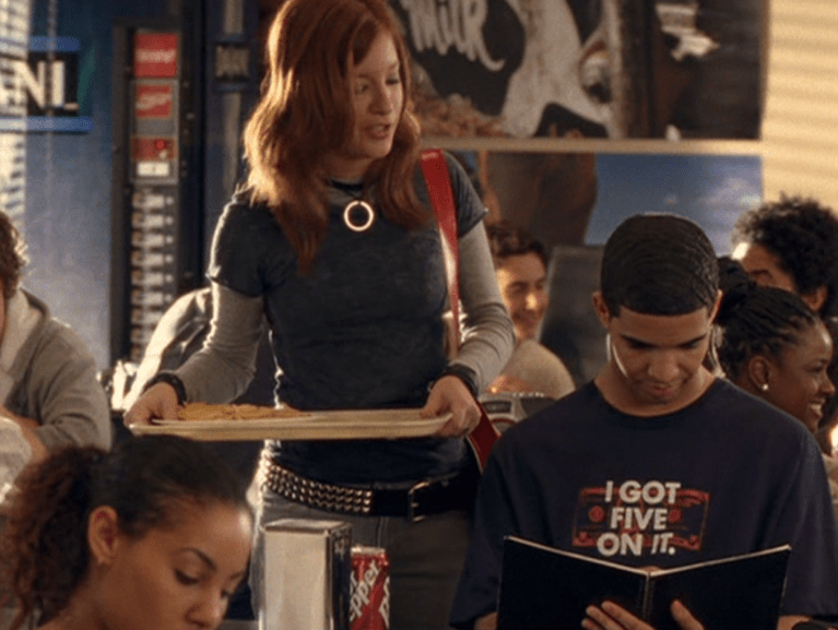 Ellie Nash | broomheadz