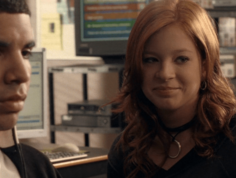 Ellie Nash | broomheadz